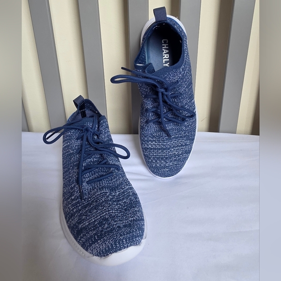 charley | Shoes | Charly Blue Marbled Knit Womens Athetic Sneakers Size ...